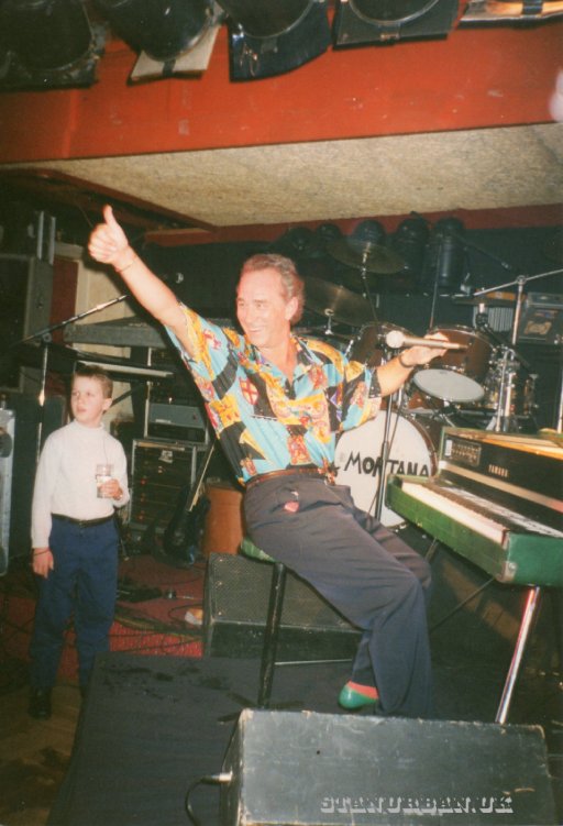 Danny Lowe - Gallery - Stan Urban | Stan Urban Music